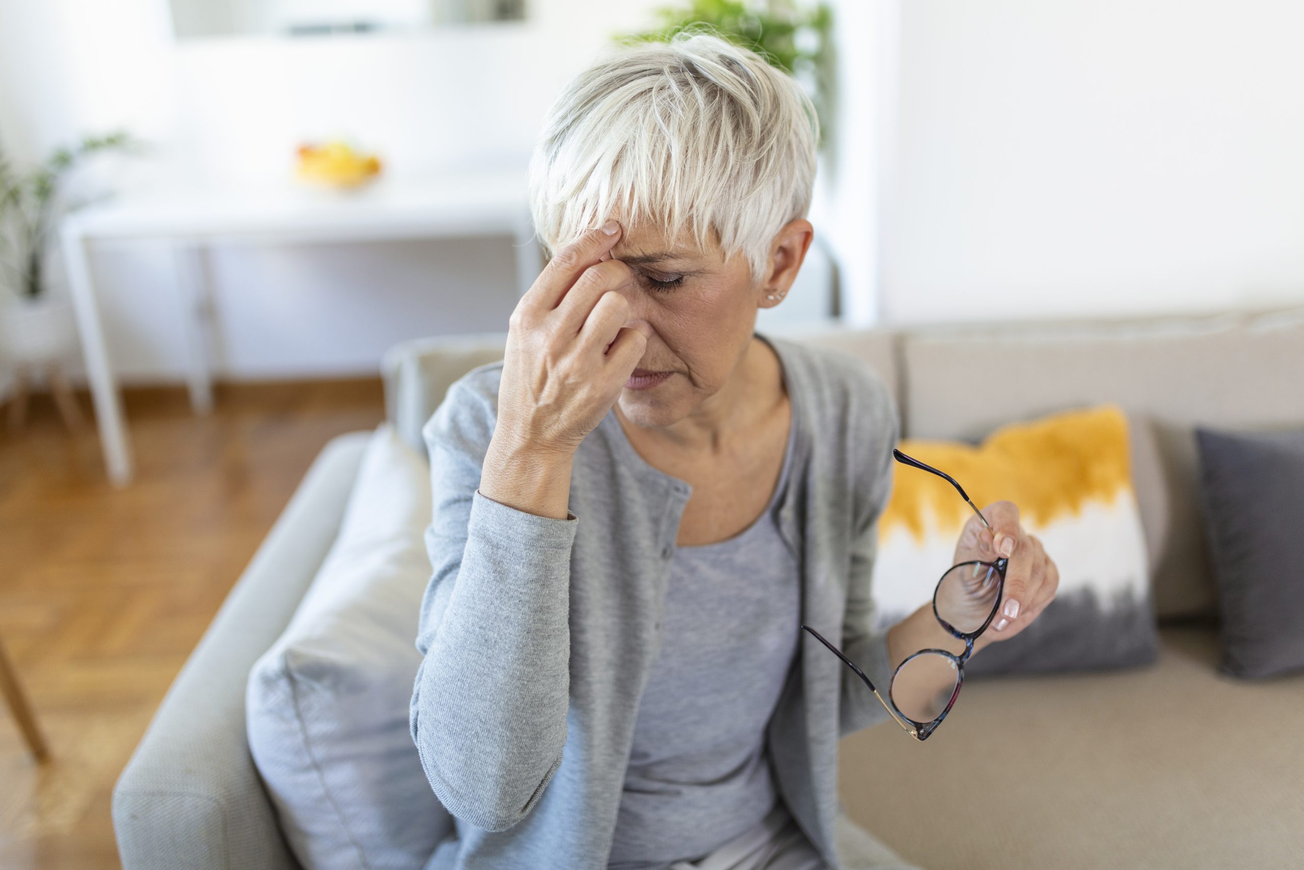 Dolore oculare e sindrome dell’occhio secco - Oculista Italiano